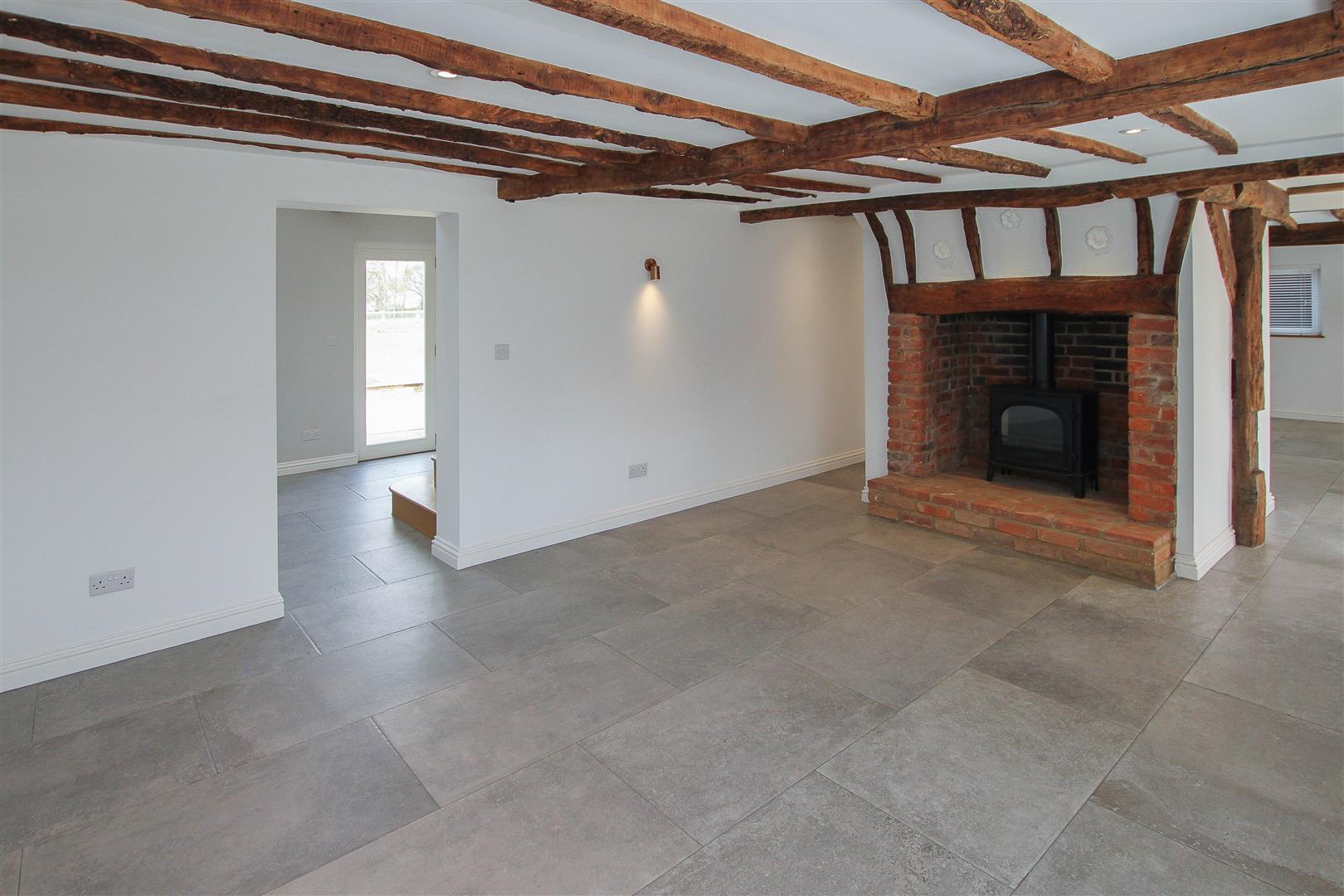 ** SIGNATURE HOMES ** Nine Ashes Road, Nine Ashes, Ingatestone - Keith ...